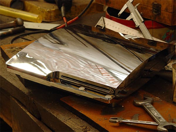 XCM Cyberchrome Case For PS3 Slim Looks Cool - The Tech Journal