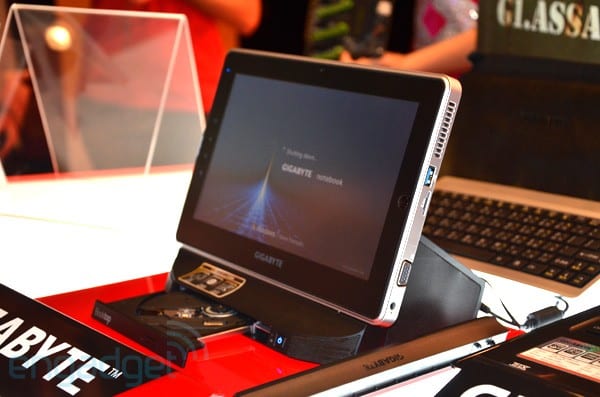 Gigabyte's New S1080 Windows 7 Tablet with USB 3.0 With Optical Drive ...