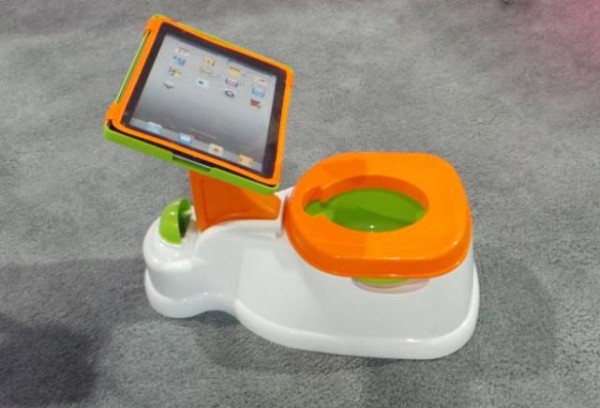 iPotty: A Special Plastic Potty For Kids With An iPad Stand - The Tech ...