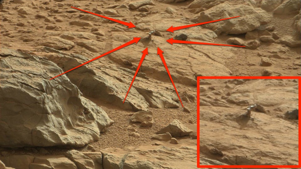 Curiosity Rover Spots A Strange, Shiny Object On Mars - The Tech Journal