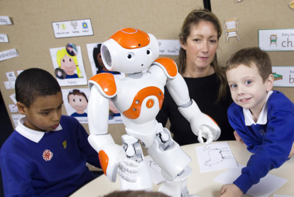 Robots Make School Life Interesting For Autistic Children - The Tech ...
